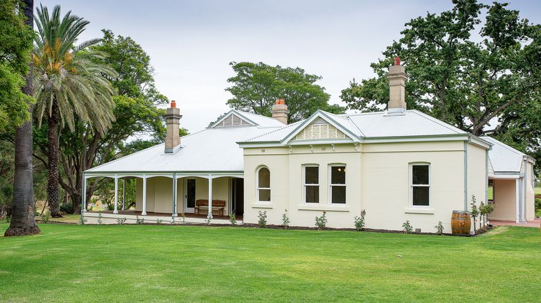 Mandoon Estate Winery Tours and Experiences